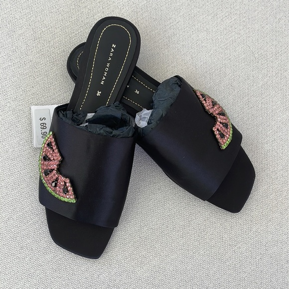 Zara | Shoes | Zara Black Slides | Poshmark
